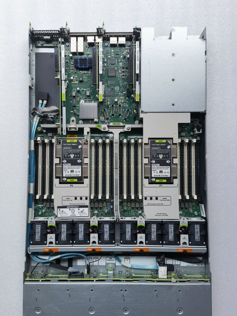 SUN Oracle X7-2服务器主板：企业级性能新标杆，可测试版体验揭秘！-电子元器件包装-淘宝好物网