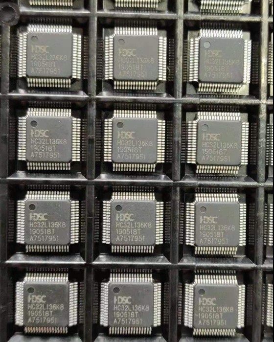 Huada MO HC32L136K8TA-LQ64 MICROCONTROLLER package LQFP64(7*7)