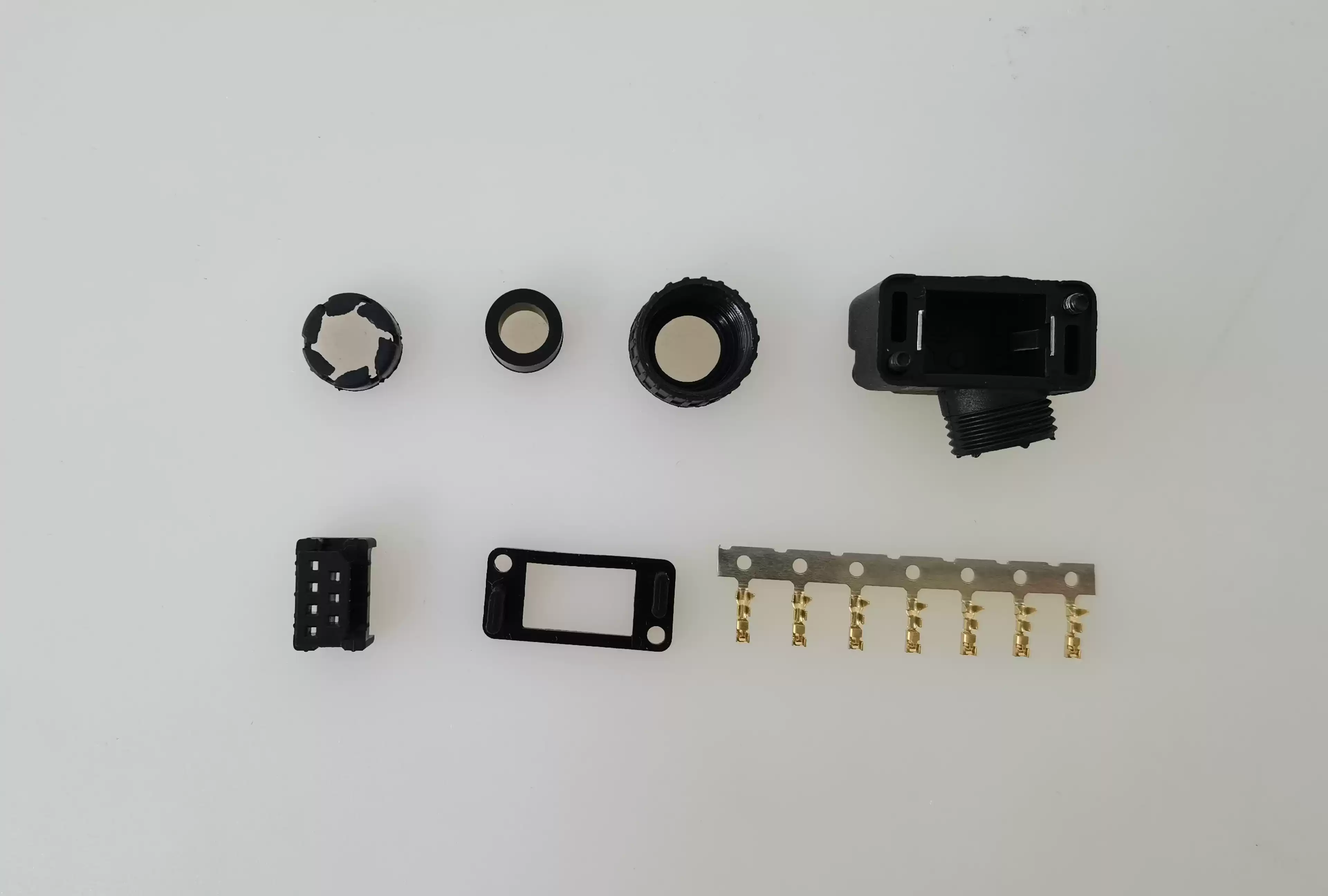 汇川小功率伺服电机动力插头SDC-06T 编码线连接器接头 SDC-07T