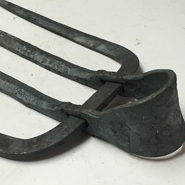 [USD 12.18] Forging agricultural tools, four-tooth rake, three-tooth ...