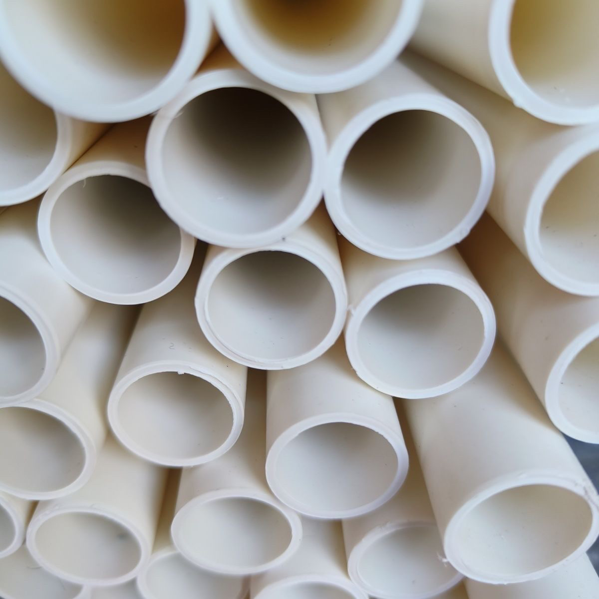 佛山日丰PVC线管：家装暗装必备，阻燃安全新选择！-电线管-淘宝百科网