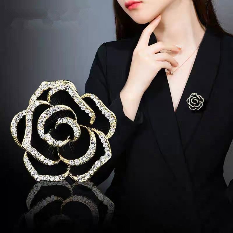 A must-have for autumn and winter | Camellia brooch - unique design for ...