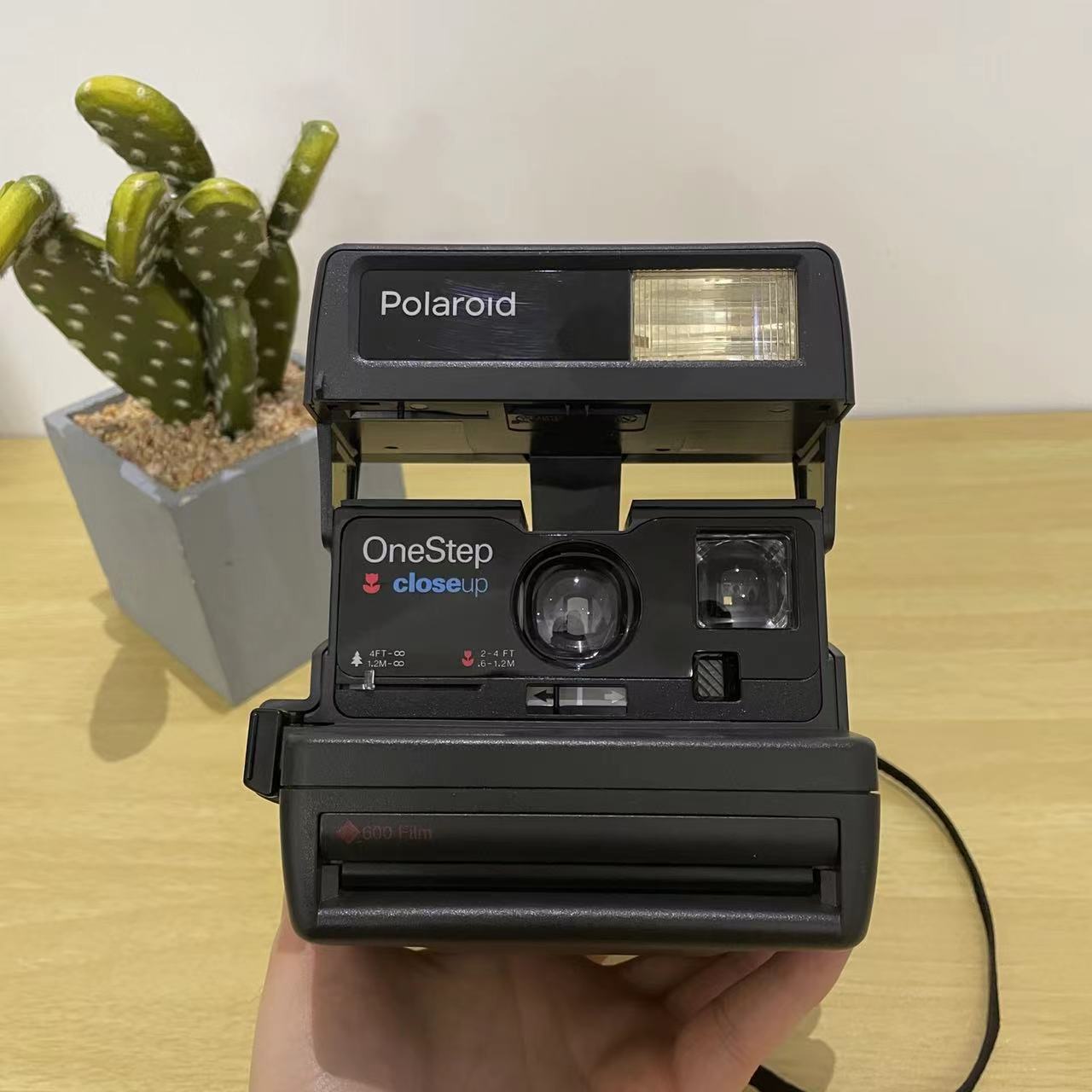 Polaroid 宝丽来 OneStep 张国荣同款复古拍立得相机，你值得拥有吗？-拍立得/一次成像/即刻成像-淘宝好物网