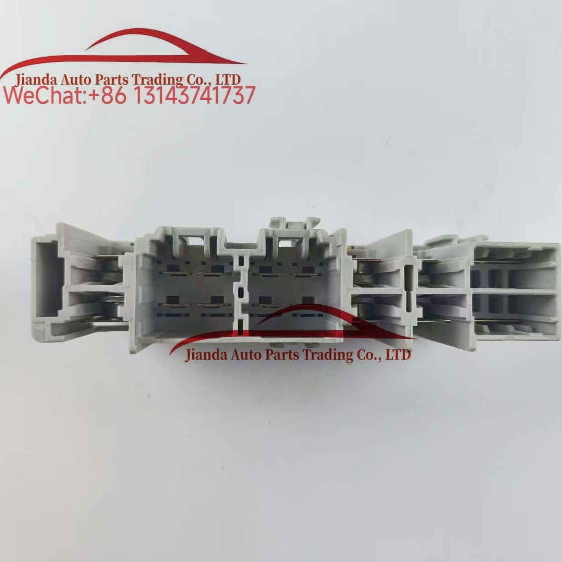 Toyota Hilux Innova专用保险丝盒82620-71012：汽车维修必备神器！-继电器盒盖-淘宝好物网