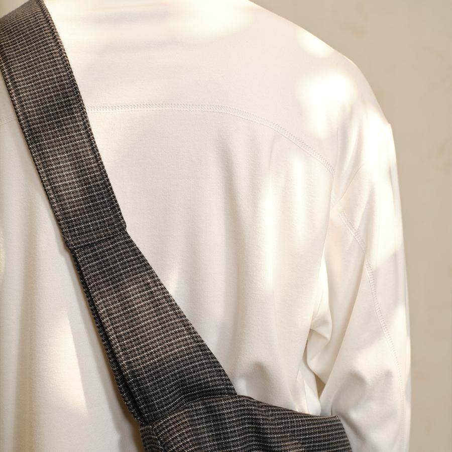 JCAESAR HOBO BAG：格纹流浪包，轻磨毛大肩带斜挎，扭转镂空结构的时尚新宠！-时尚帆布包-淘宝百科网