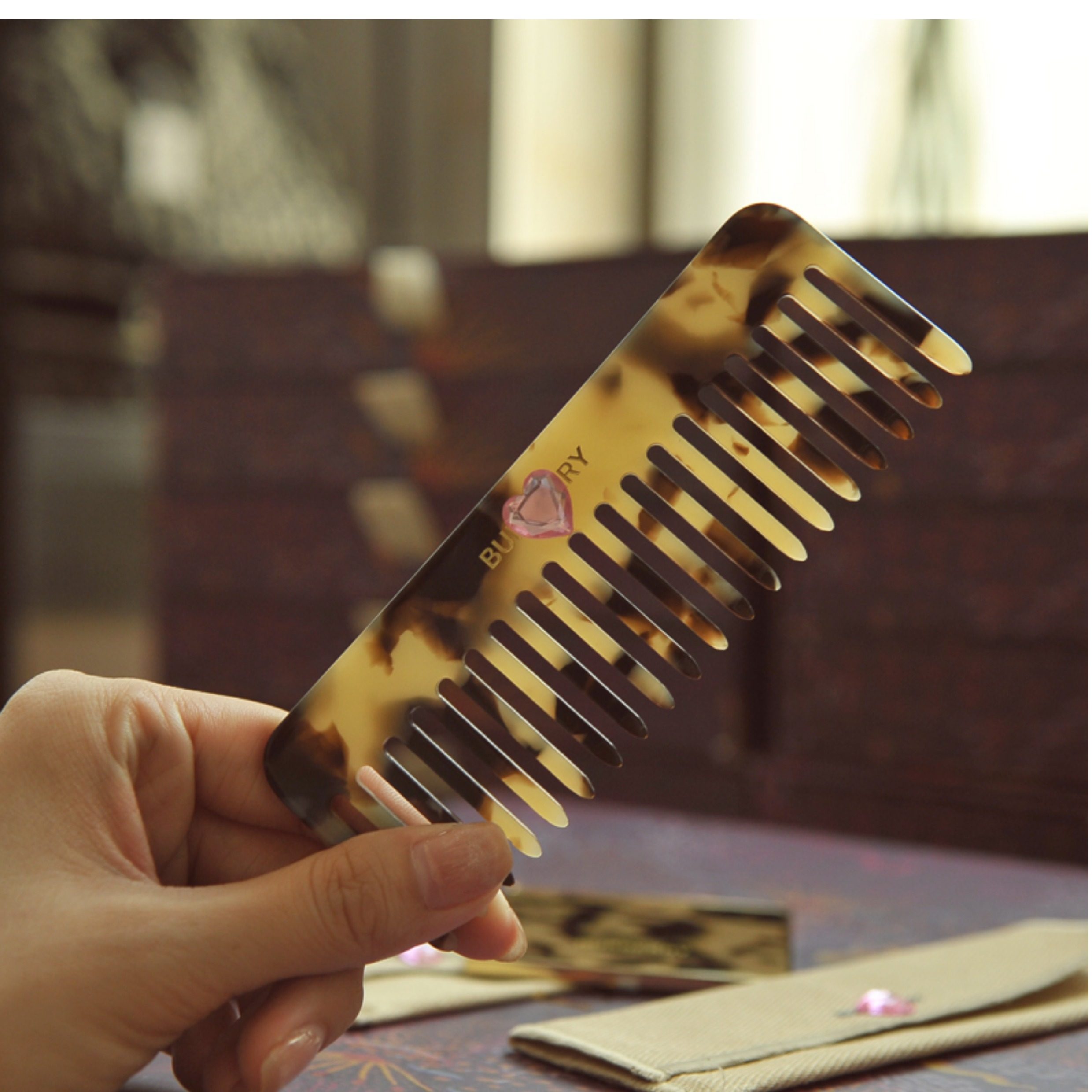 B Limited Edition Hawksbill Color Makeup Comb Makeup Mirror Set Anti ...