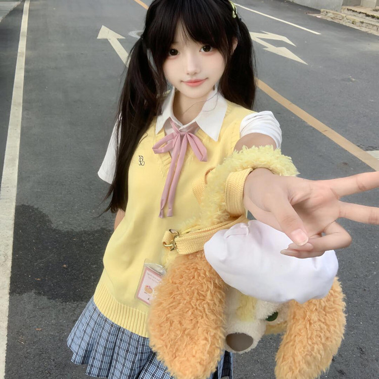 學院風小雞黃V領套頭背心女日系JK制服毛衣馬甲疊穿純色針織衫夏-Taobao