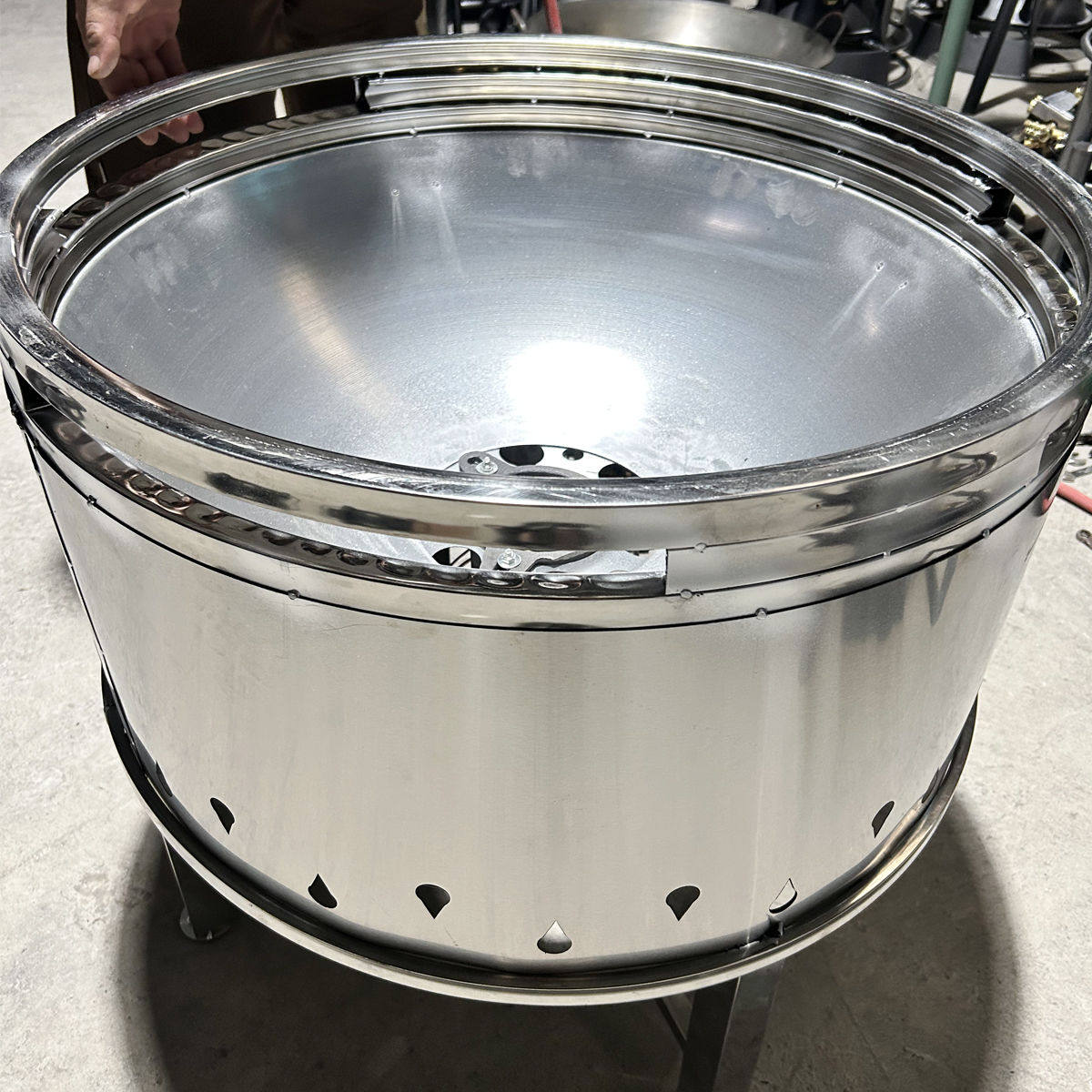 商用猛火灶深度测评：585元的六孔火箭炮，真能撑起流动酒席的烟火气？_商用空气消毒机_淘宝数码网