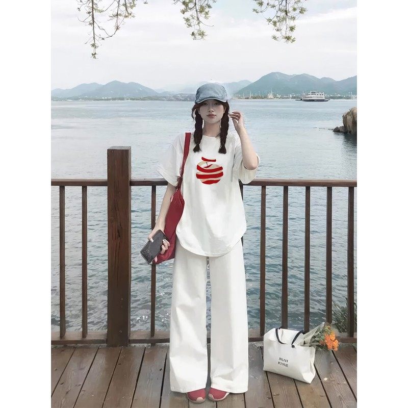 【ZHAP】纯棉圆领宽松短袖T恤女2025新款爆款，夏日清凉必备，绝美初夏穿搭神器！-卫衣-淘宝好物网