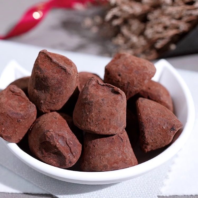 法国进口HAFUN哈梵松露巧克力摩曼斯太紫榛子零食囤年货送礼盒装，甜品界的奢华享受！-松露巧克力-淘宝好物网