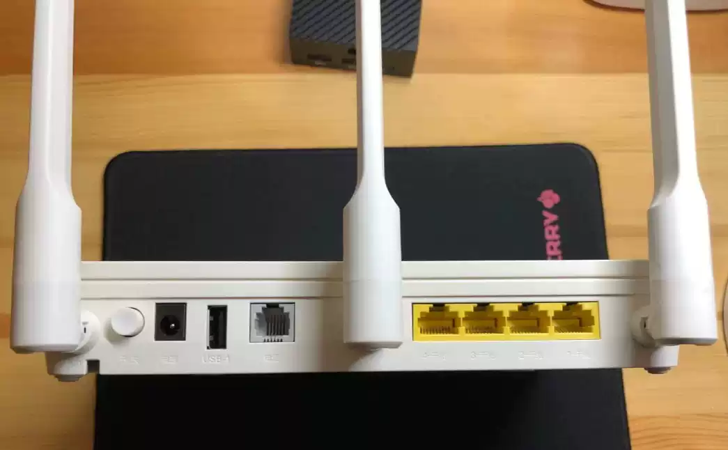 全新款四核CPU的万兆光猫华为HN8546Q 10G Xgpon/EPON