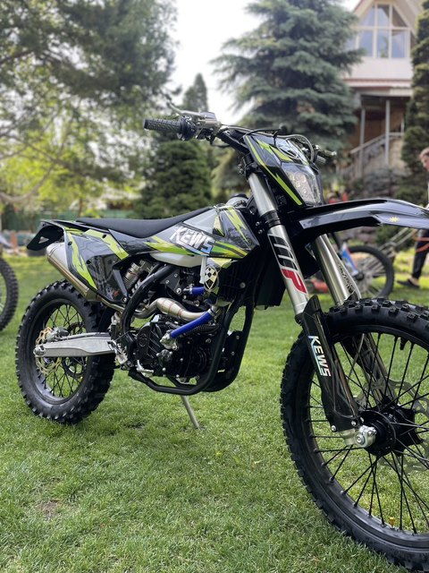 Kveis K16 K23 NC250 300 2 Chongsong Four -Strole Engine Cross -Country Motorcycle Mountain Racing