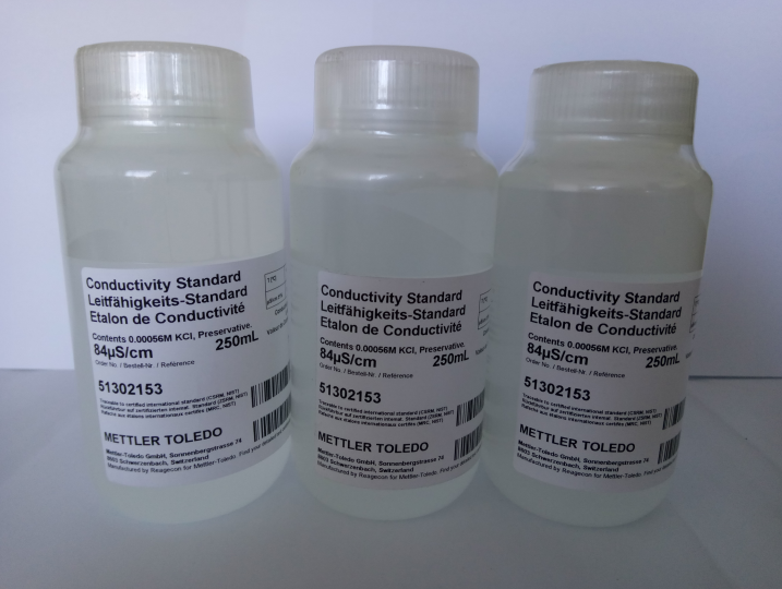 Mettler Conductivity Standard 84uS cm 1413 12 88mS cm SF