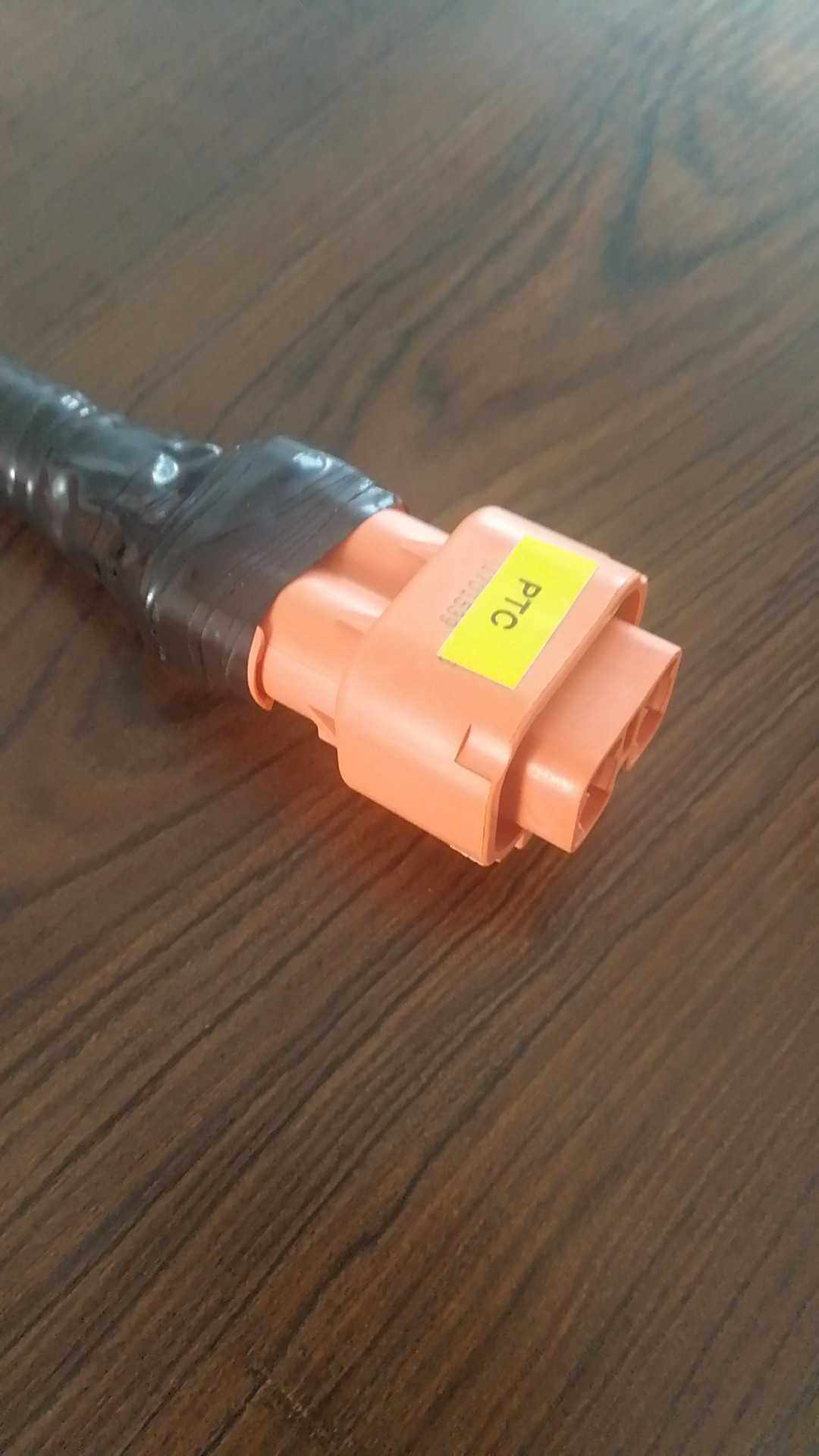 YGC513-EV-S2PE YGC513-EV-P2RM YGC513-EV-S2PA two-core PTC connector