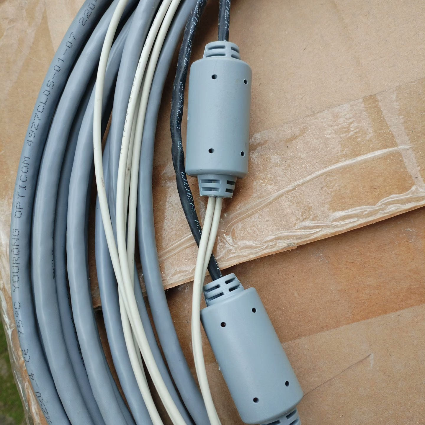 华为中继电缆120欧转75欧和-10m-75ohm-2E1时钟电缆有何区别？如何选择适合自己的型号？-通信电缆-淘宝好物网