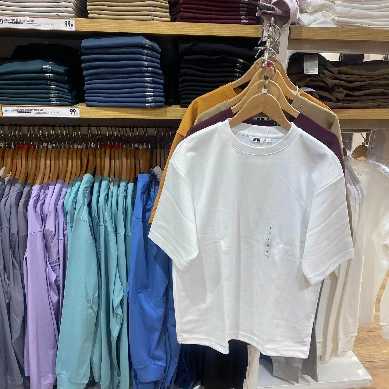 优衣库男女装465185合作款AIRismU系列宽松圆领T恤(五分袖)475355