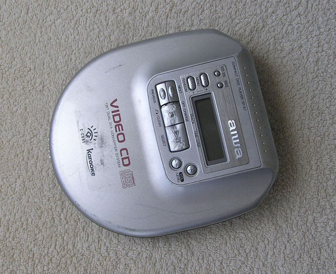 AIWA XP-K5 XP-K7 VCD CD Walkman (Stand-alone )