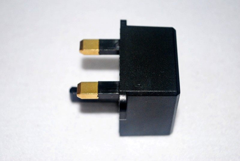 [USD 5.70] European rule to British plug with two more plugs and three ...