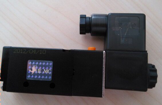 E MC Solenoid valve Model VC-B2 V5231-08E Air control valve V5231-08M ...