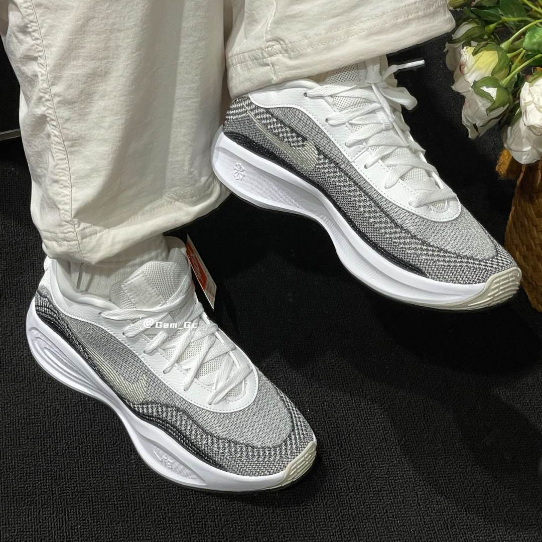 Nike G.T. Hustle Academy春节款实战篮球鞋🔥：新年上脚，赛场称霸，FJ7808-100让你成为全场焦点！ -篮球鞋-淘宝好物网