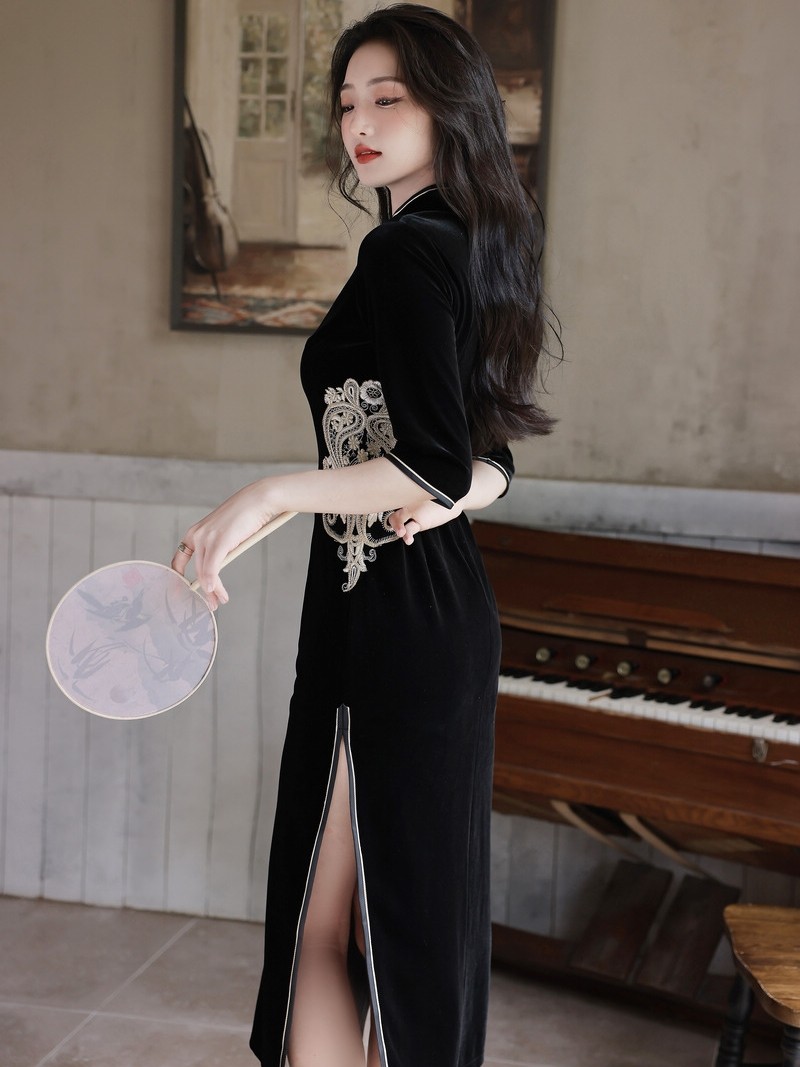 Long Qipao Dress: A Timeless Elegance for Every Occasion - The Best ...