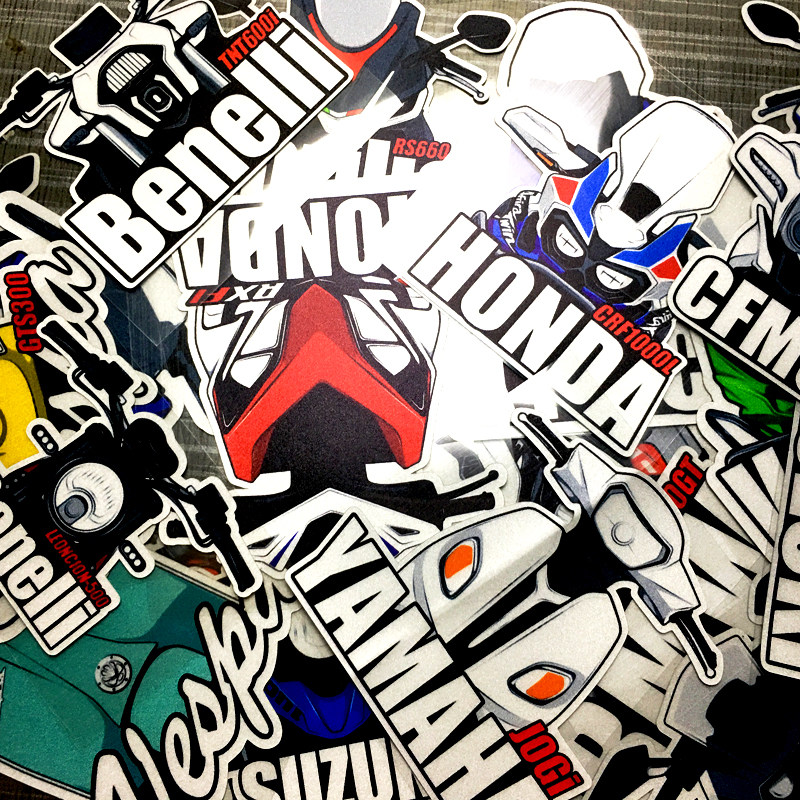 Applicable BMWBMW locomotive cartoon scratch model stickers Biker club ...