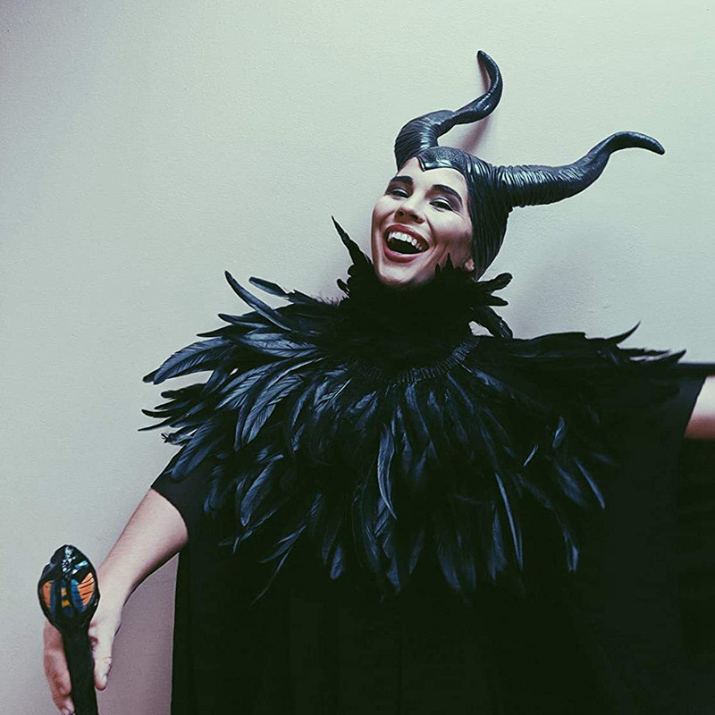 Transform into the queen of halloween magic! this maleficent cosplay ...
