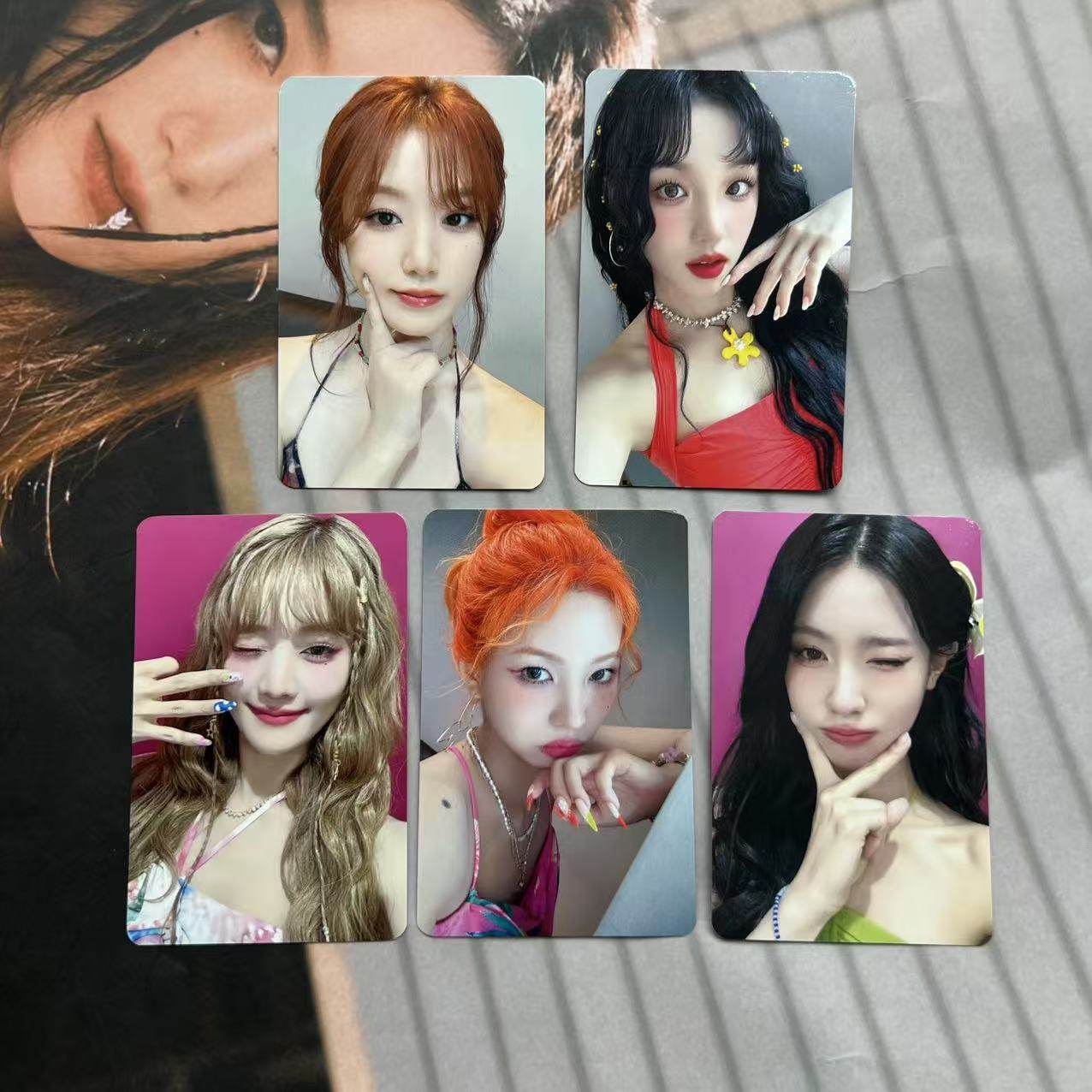 gidle小卡新专辑isway特典卡，宋雨琦&赵美延中文卡背小卡，粉丝必入！🌟-贺卡-淘宝百科网