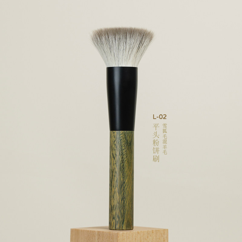 A must buy for 25 years! colorful brush l-02 snow fox hair mixed fine ...