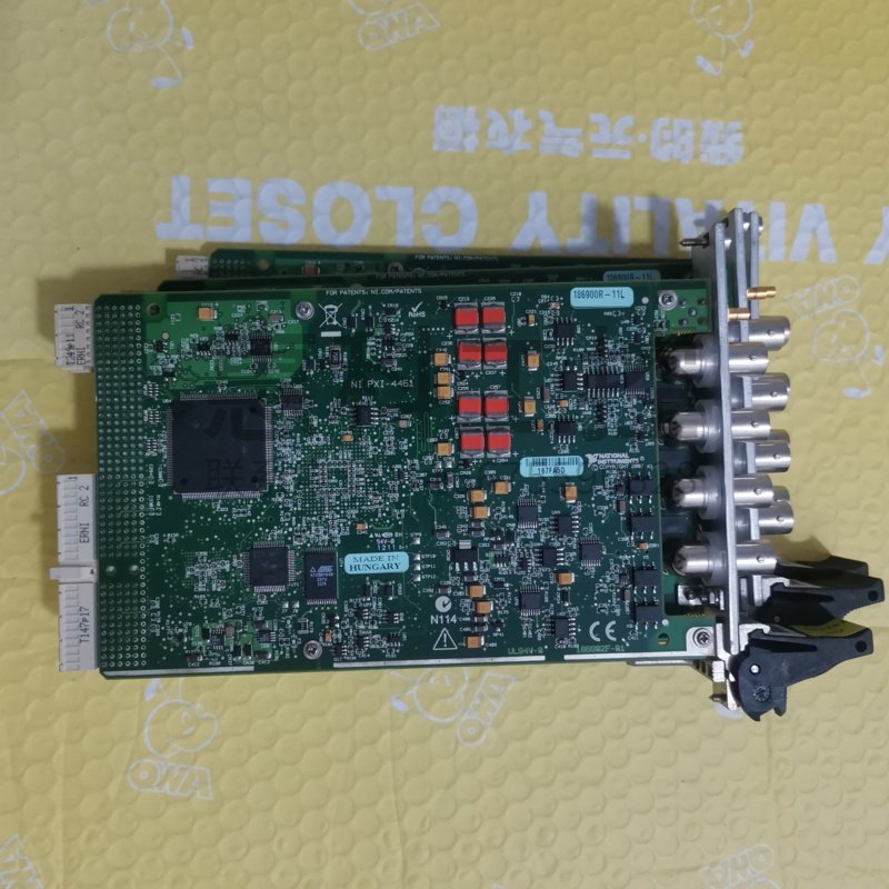 工业级绿色PCB电路板驱动板NI PXI-4461