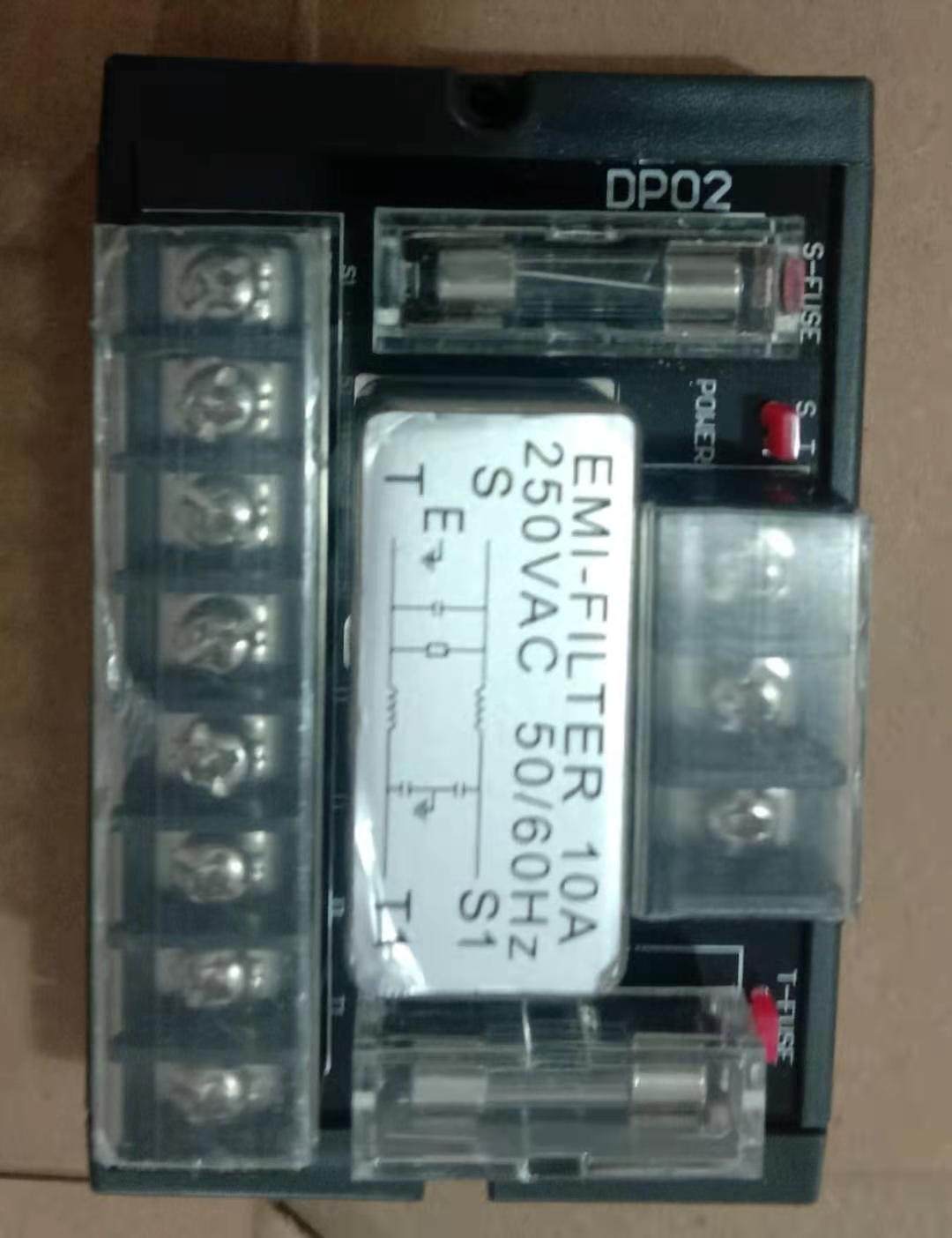 技菱DP02单相交流电源220V滤波器保险端子台