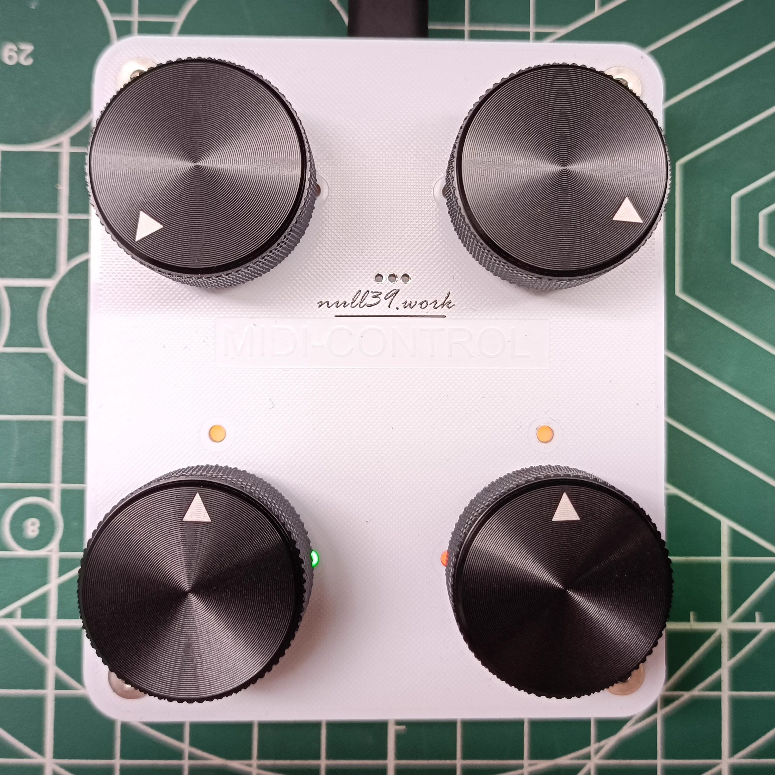 4 knob knobs customize cc information, a music production handy gadget ...