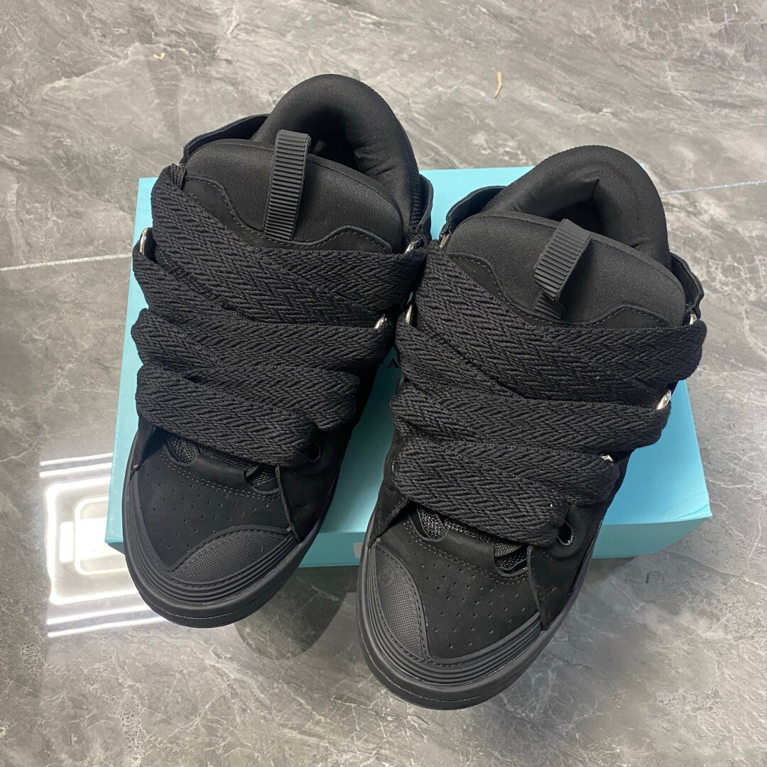 Chasing the hottest bread shoes: versatile and trendy sneakers, unisex ...