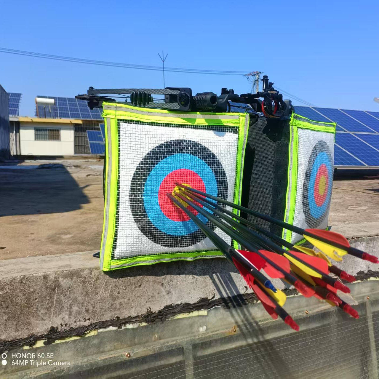 Archery target: high-density polyethylene fiber, universal for 20-70 ...