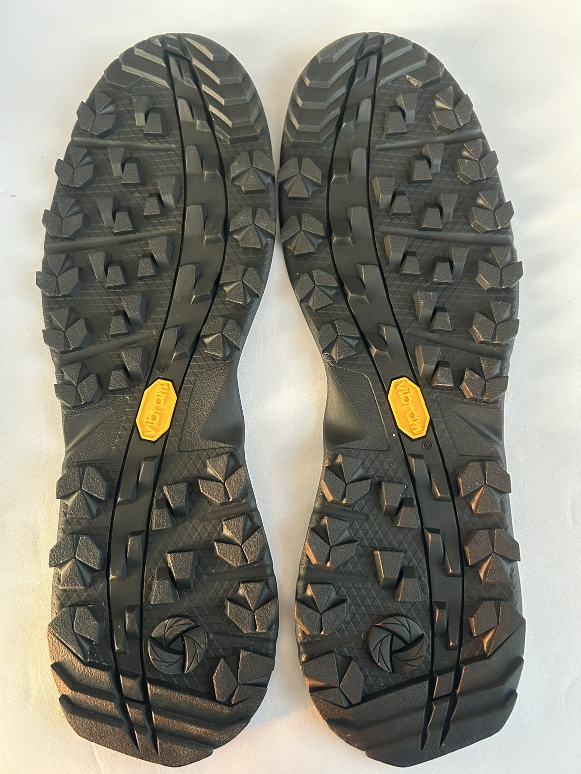 🏃 ‍ ♂️ Shoe bottom is refreshed, easy to do! purpus vibram non-slip ...