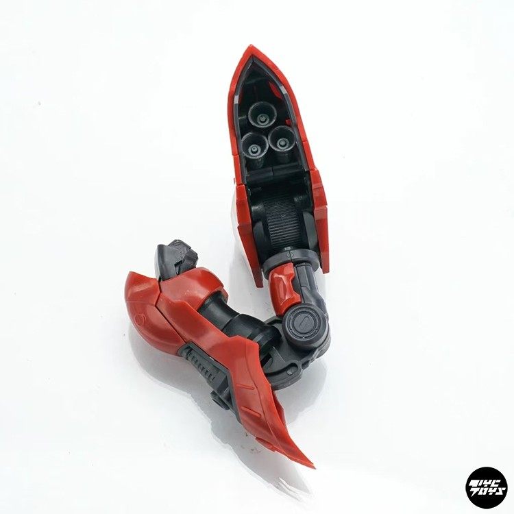 RED SOUL 1/144 RG NIGHTINGALE MODEL KIT