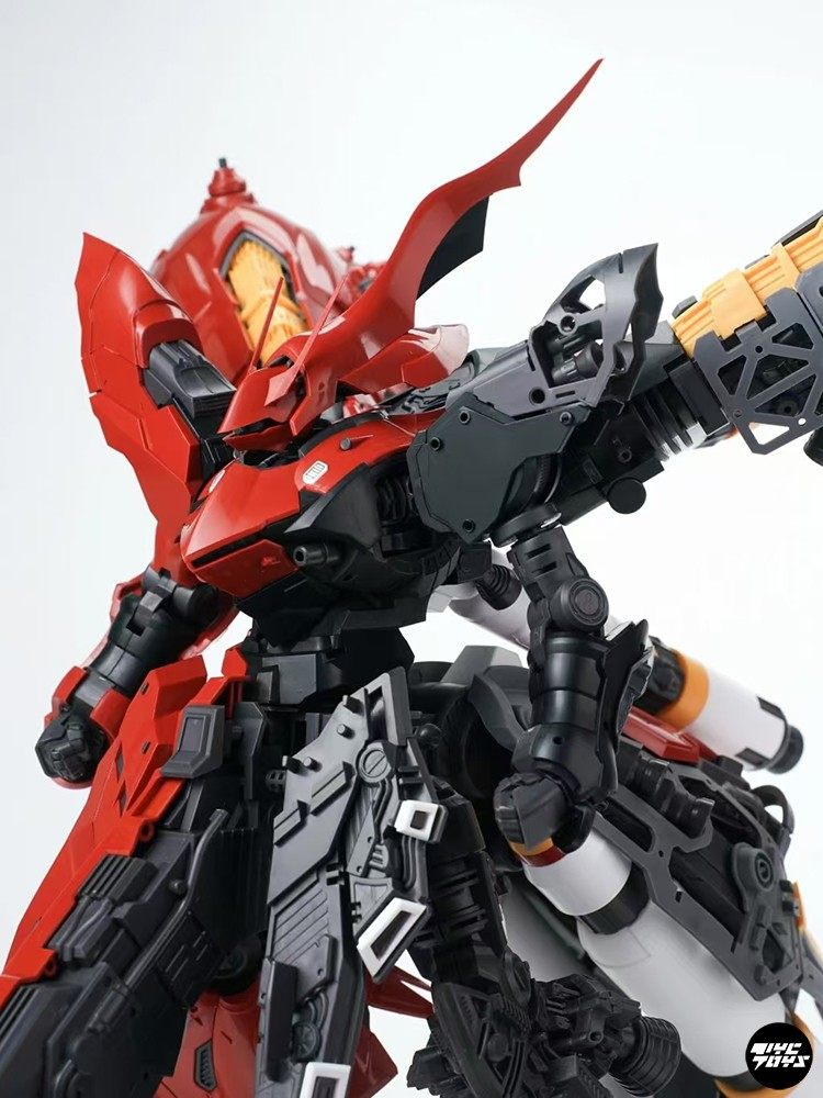 RED SOUL 1/144 RG NIGHTINGALE MODEL KIT