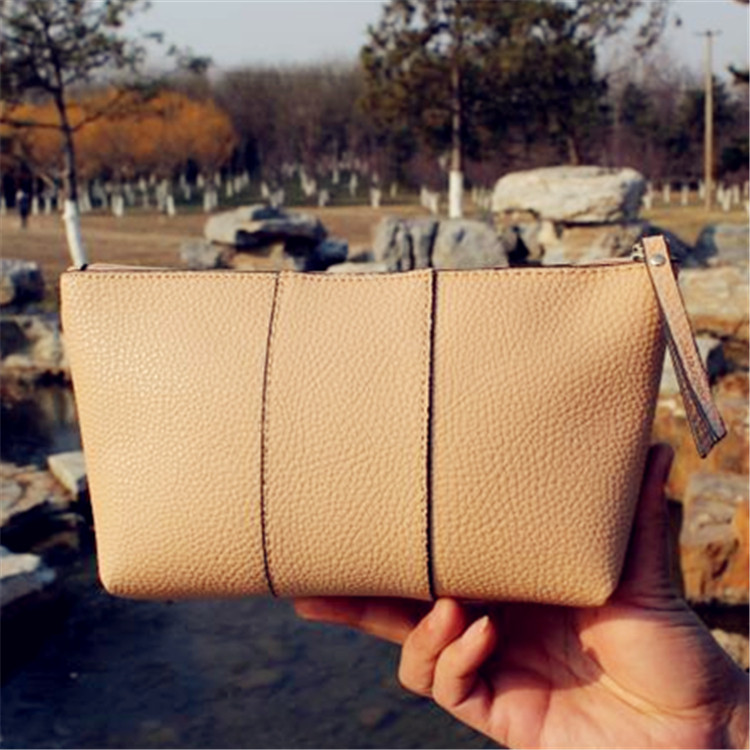 Knocking Love Estee Lauder Nude Color Elegant Makeup Bag Clutch Bag ...