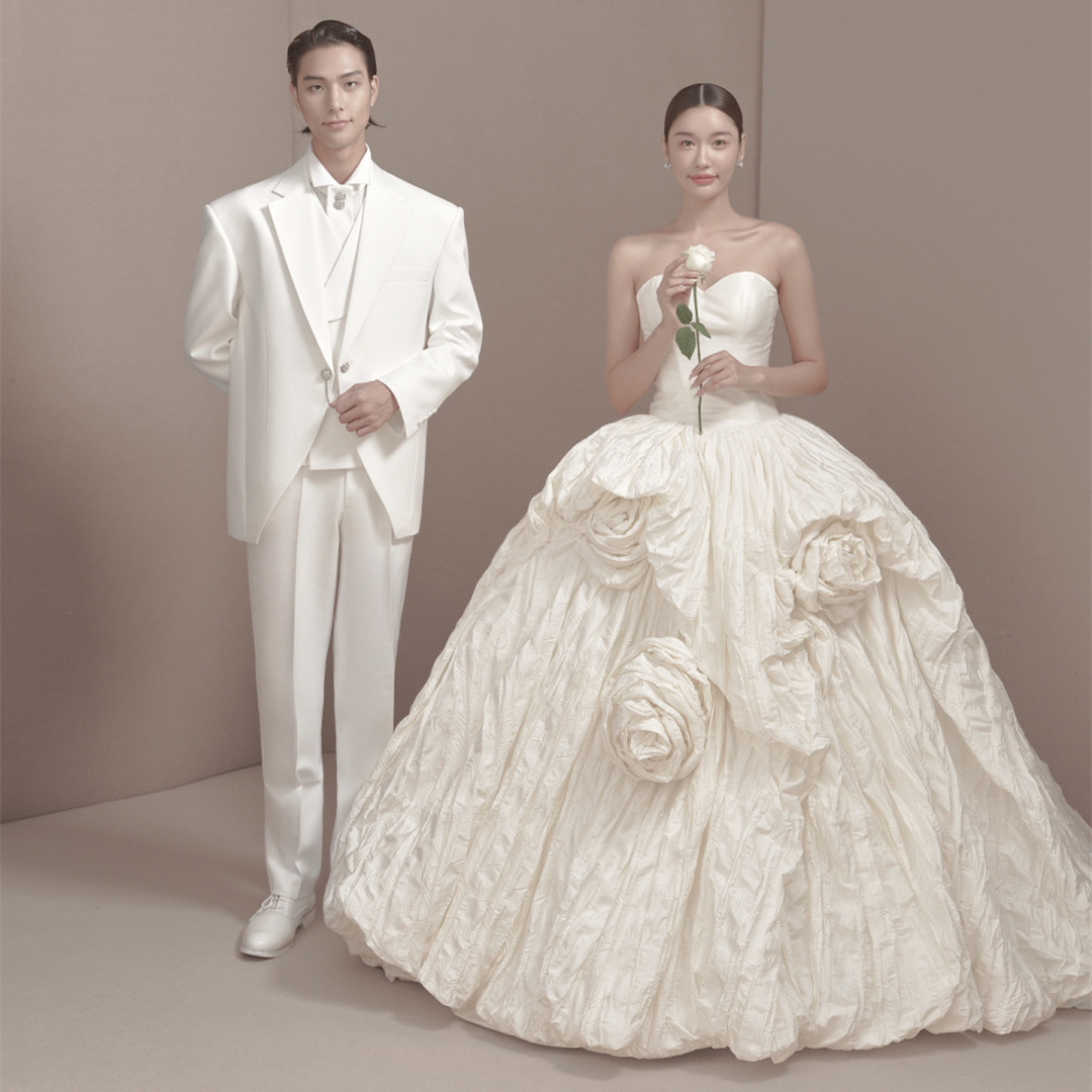 [USD 165.98] The new dress in the film building Theme photography ...