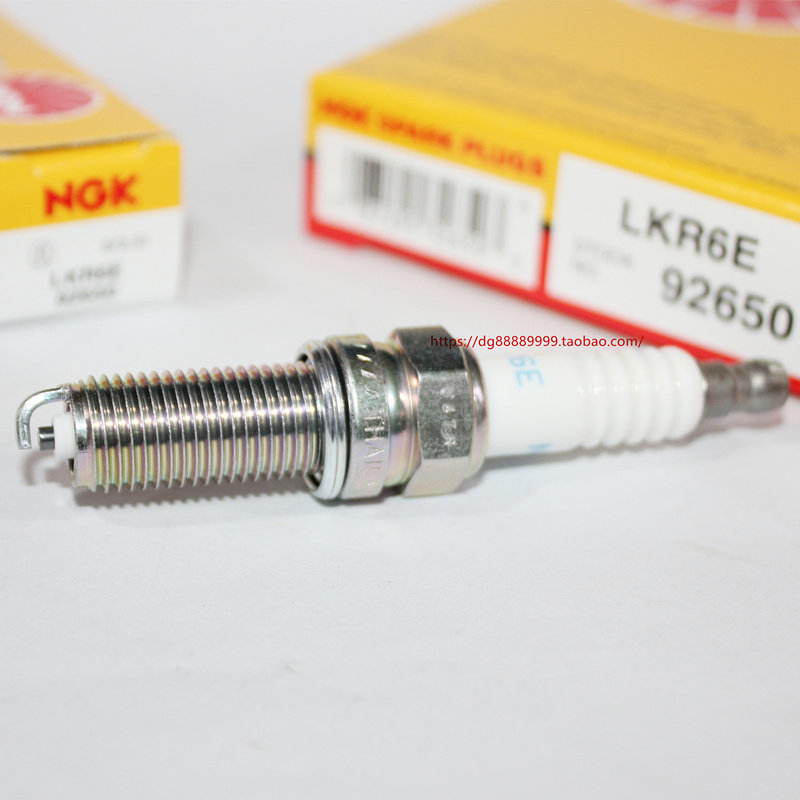 NGK火花塞LKR6E-9N：专为四冲程船外机设计，让你的水上冒险无忧无虑！-摩托车火花塞-淘宝好物网