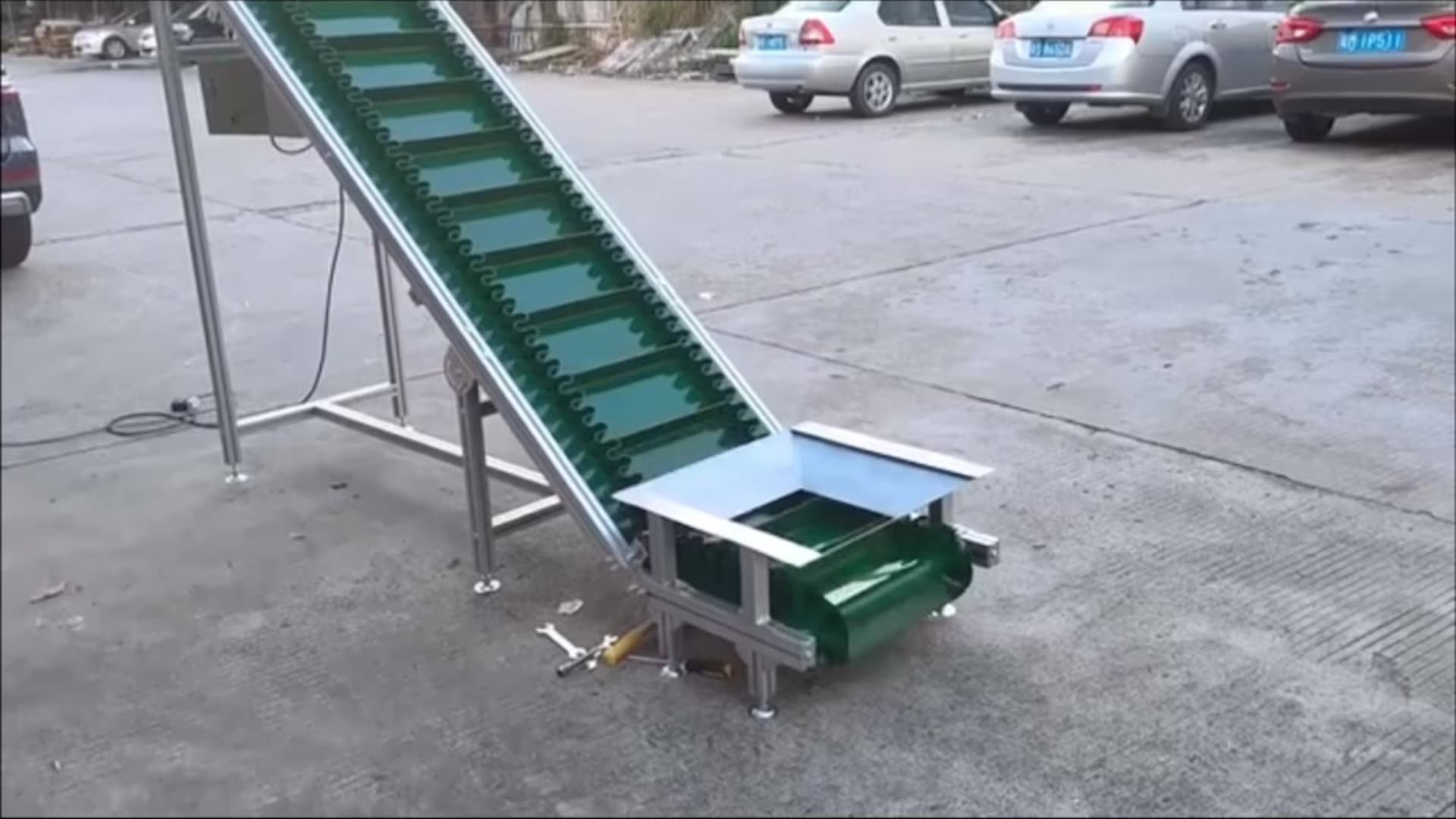 Bucket Elevator Lifting Belt Conveyor Automatic Inclined Conveyor Belt ...