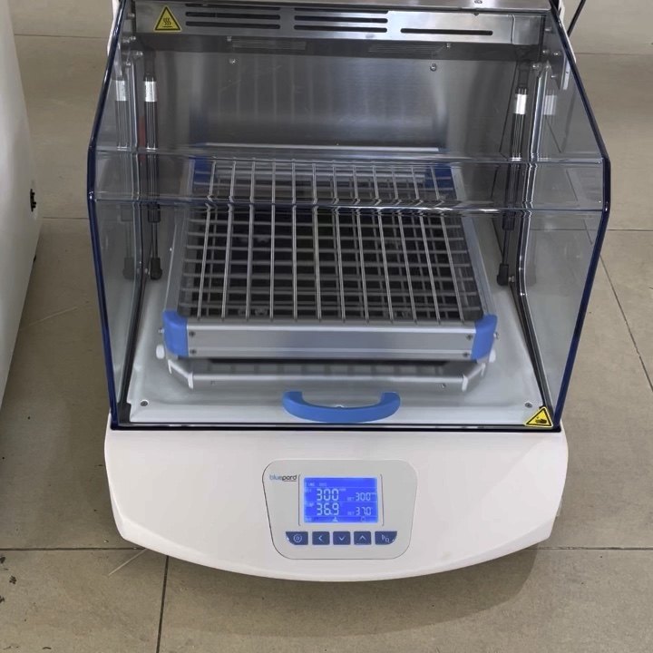 Laboratory Horizontal Thermostatic Shaking Incubator Shaker Incubator ...
