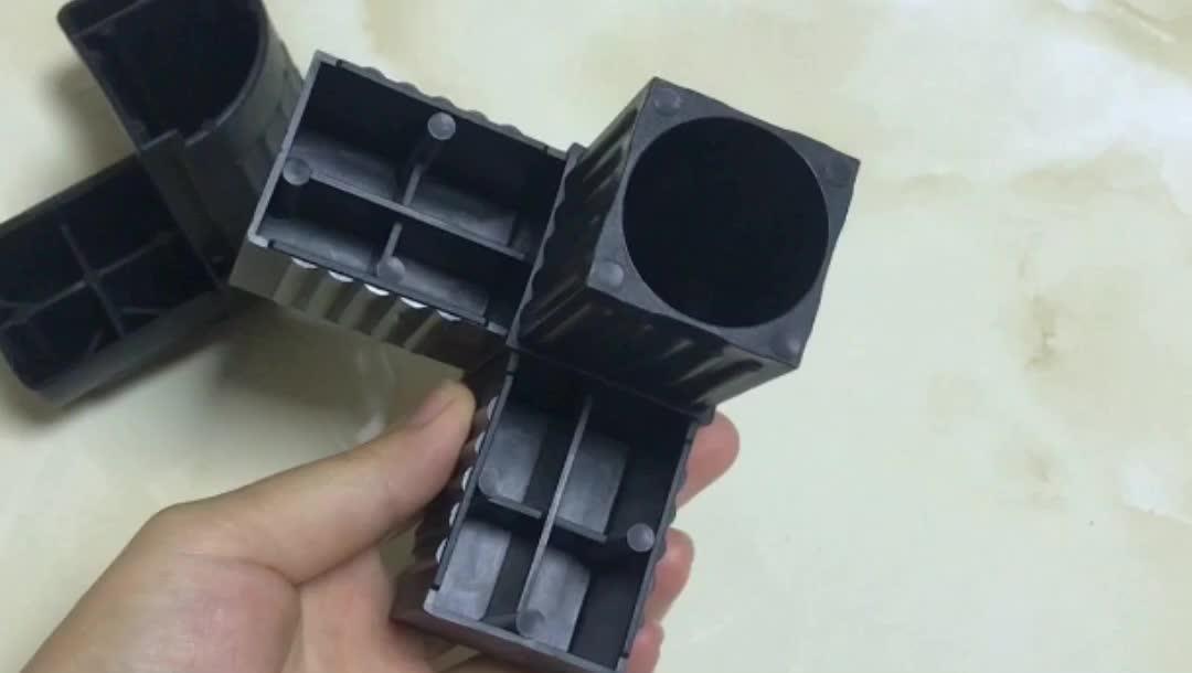 Aluminum Window And Door Hardware Square Tube 3 Way Plastic Corner ...