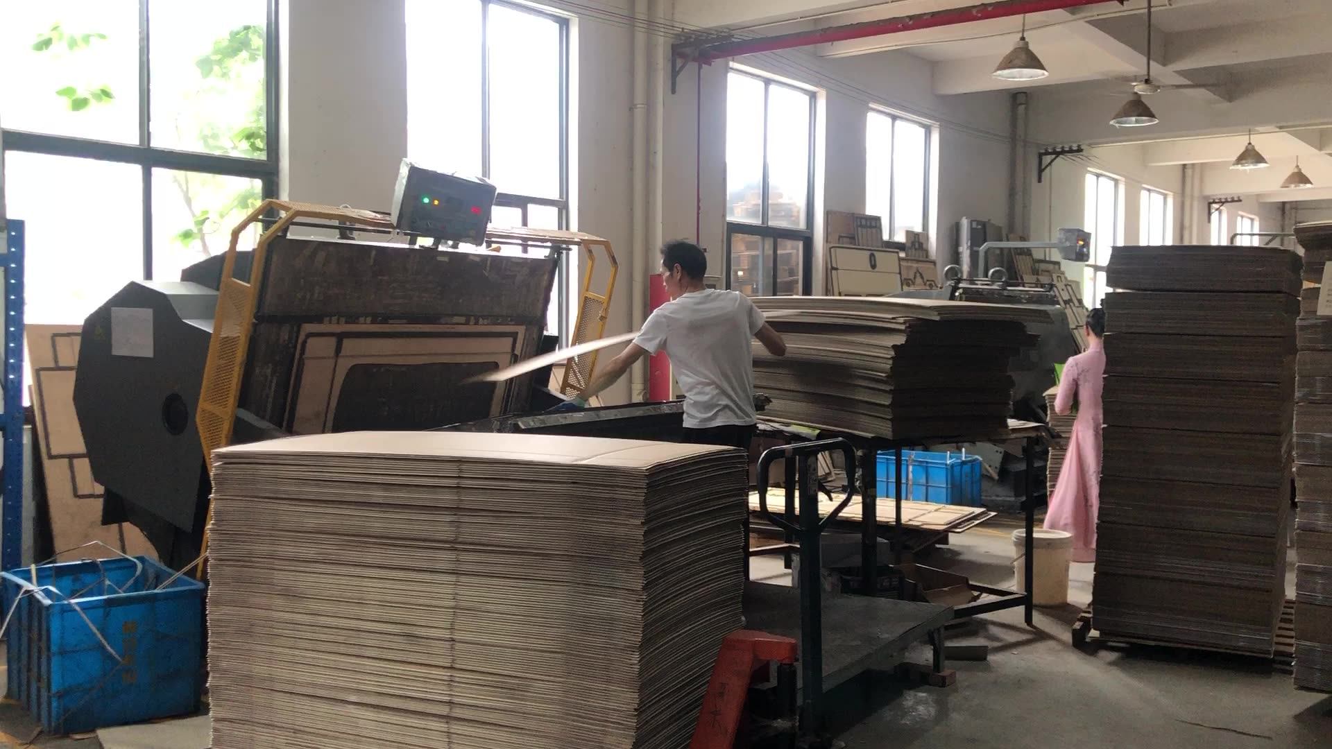 Ml1600 Troqueladora Para Cajas De Carton Machine Diecutting Paper ...