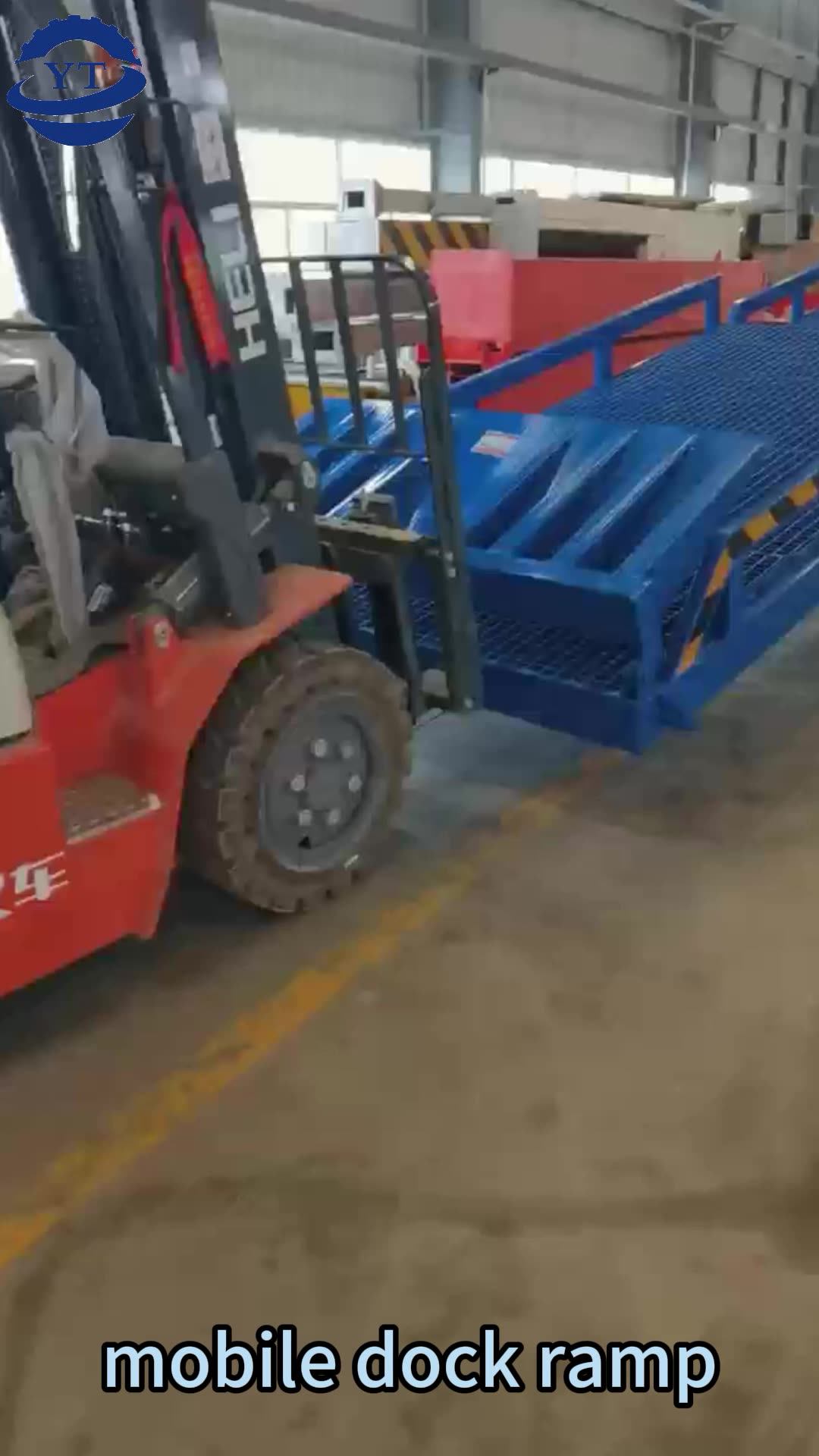 Mobile Hydraulic Boarding Bridge 8 Ton 10 Ton Loading And Unloading ...