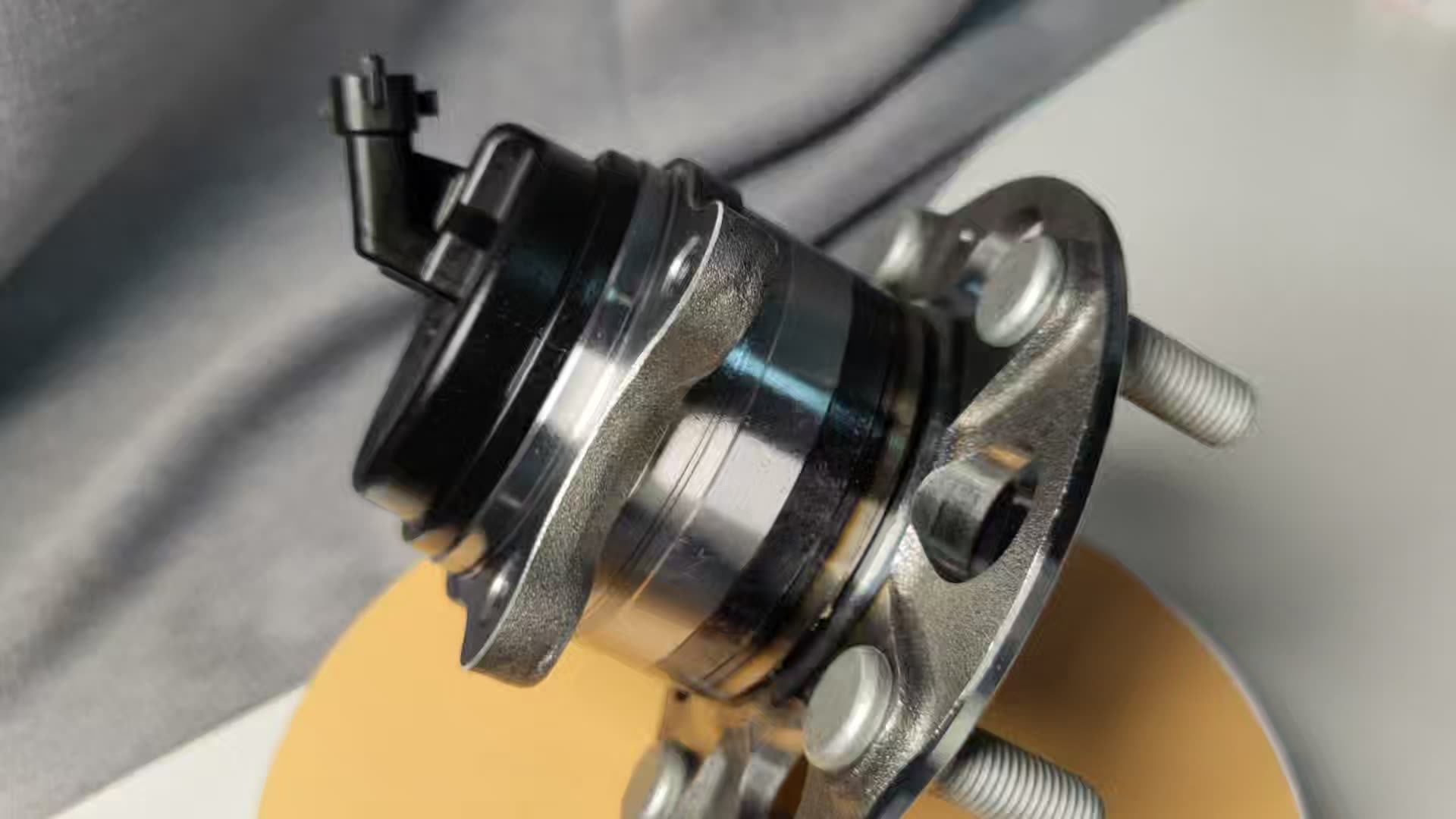 52730-k2000 Kontinental Wheel Hub Assembly Fit Hyundai Elantra - Buy ...