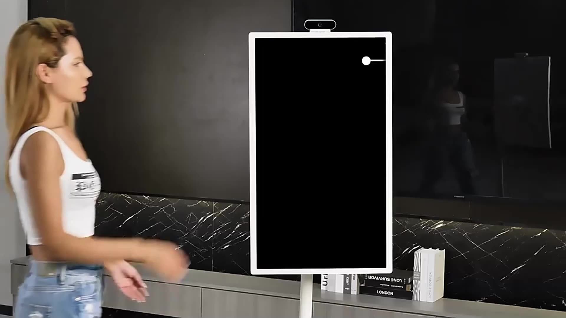 Lg Standby Me Stand By Me Tv 21.5 27 32 Inch Smart Screen Touch Screen ...