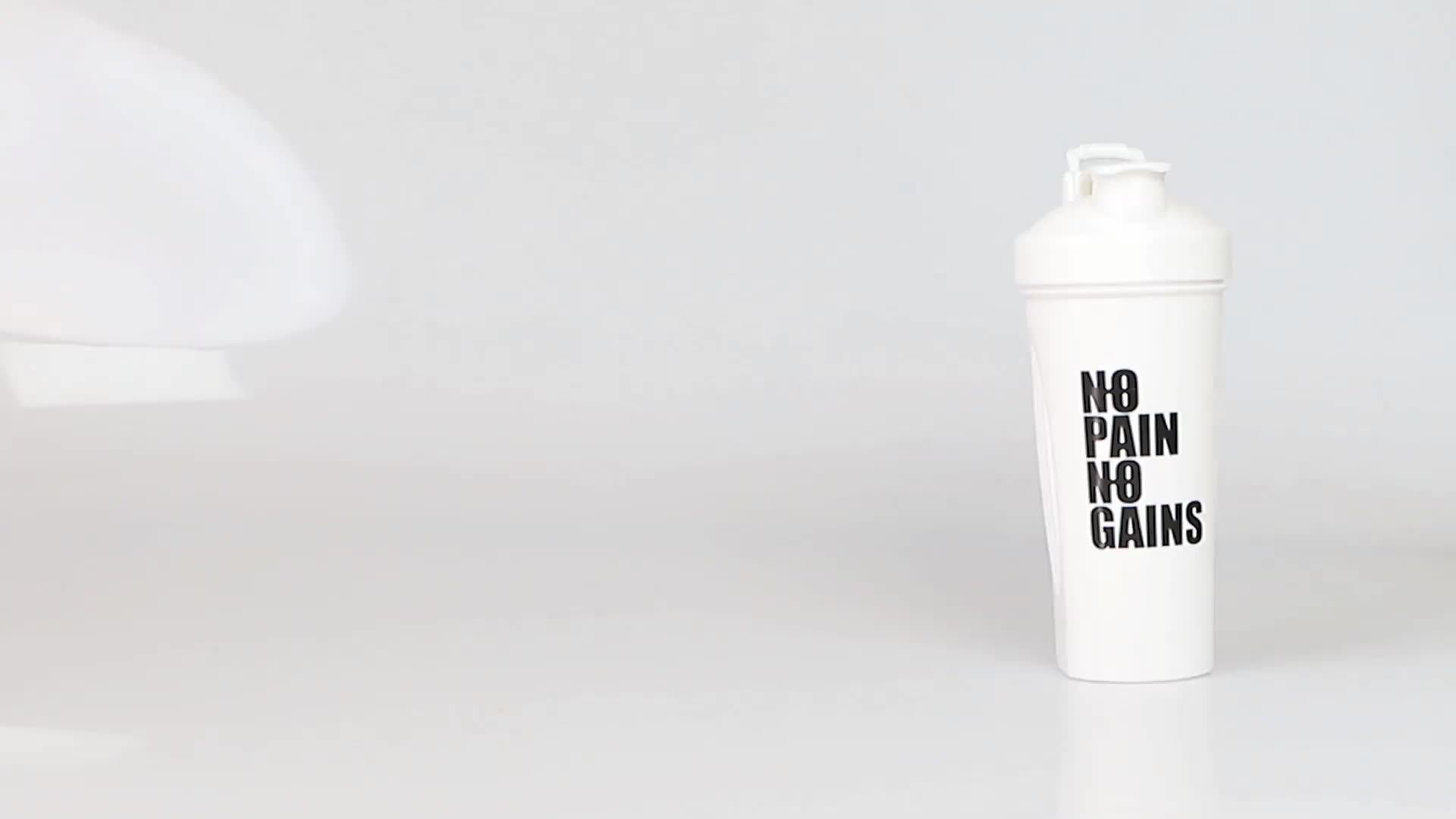 Customized Logo Gym Sports Plastic Water Bottle Shaker Cups Blender ...