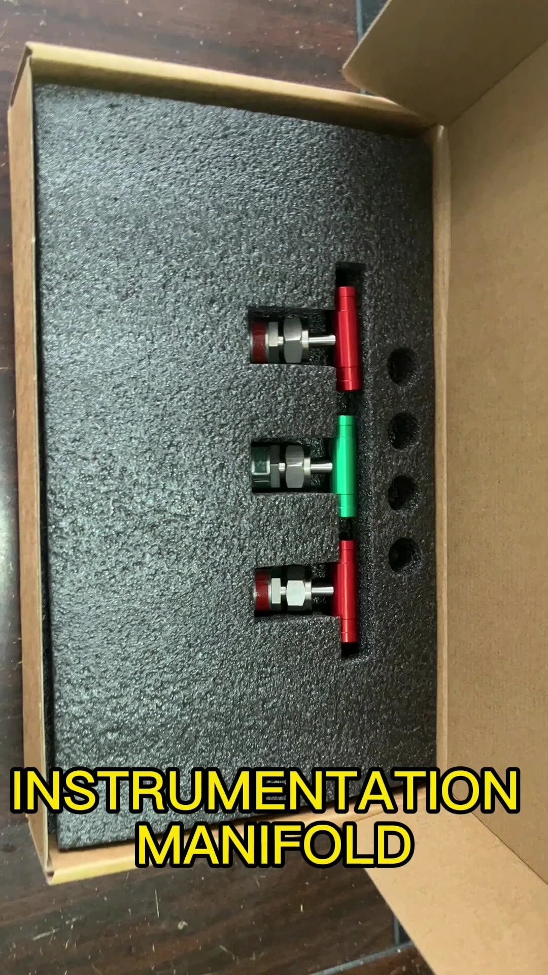 Stainless Steel T Type 5 Way Valve Manifolds Swagelok Type Instrument ...