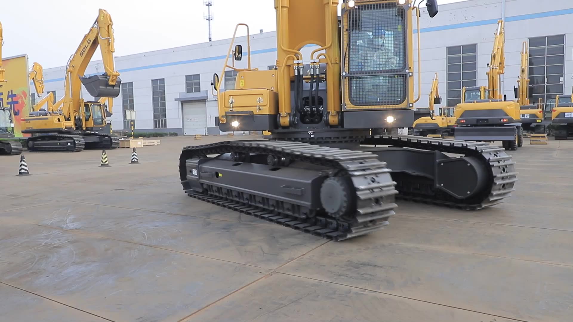 Sdlg E6500f China Heavy Duty Big Digger Excavator-50t Hydraulic Crawler Large 50 Ton Mining ...